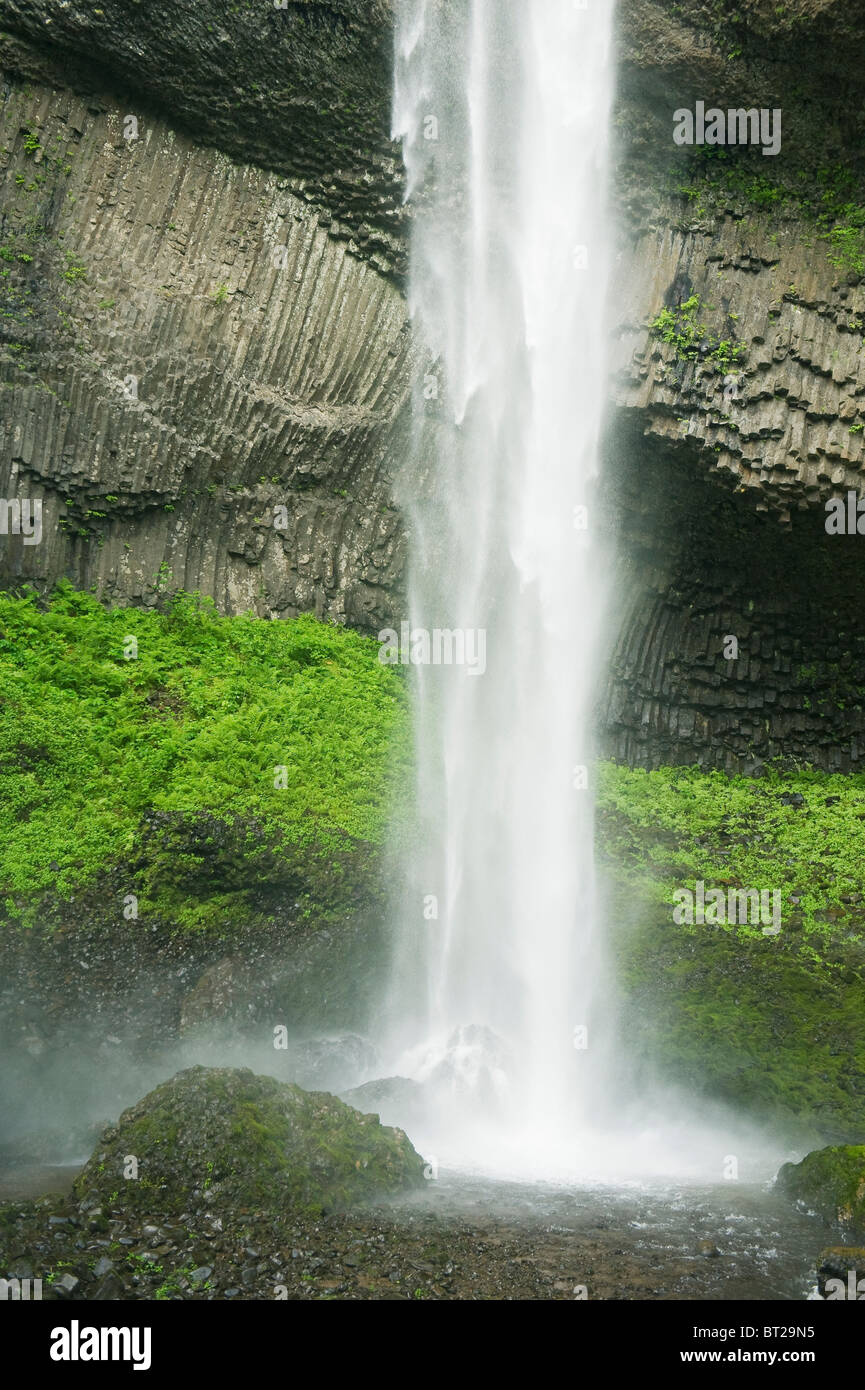 Latourell falls oregon hi-res stock photography and images - Alamy