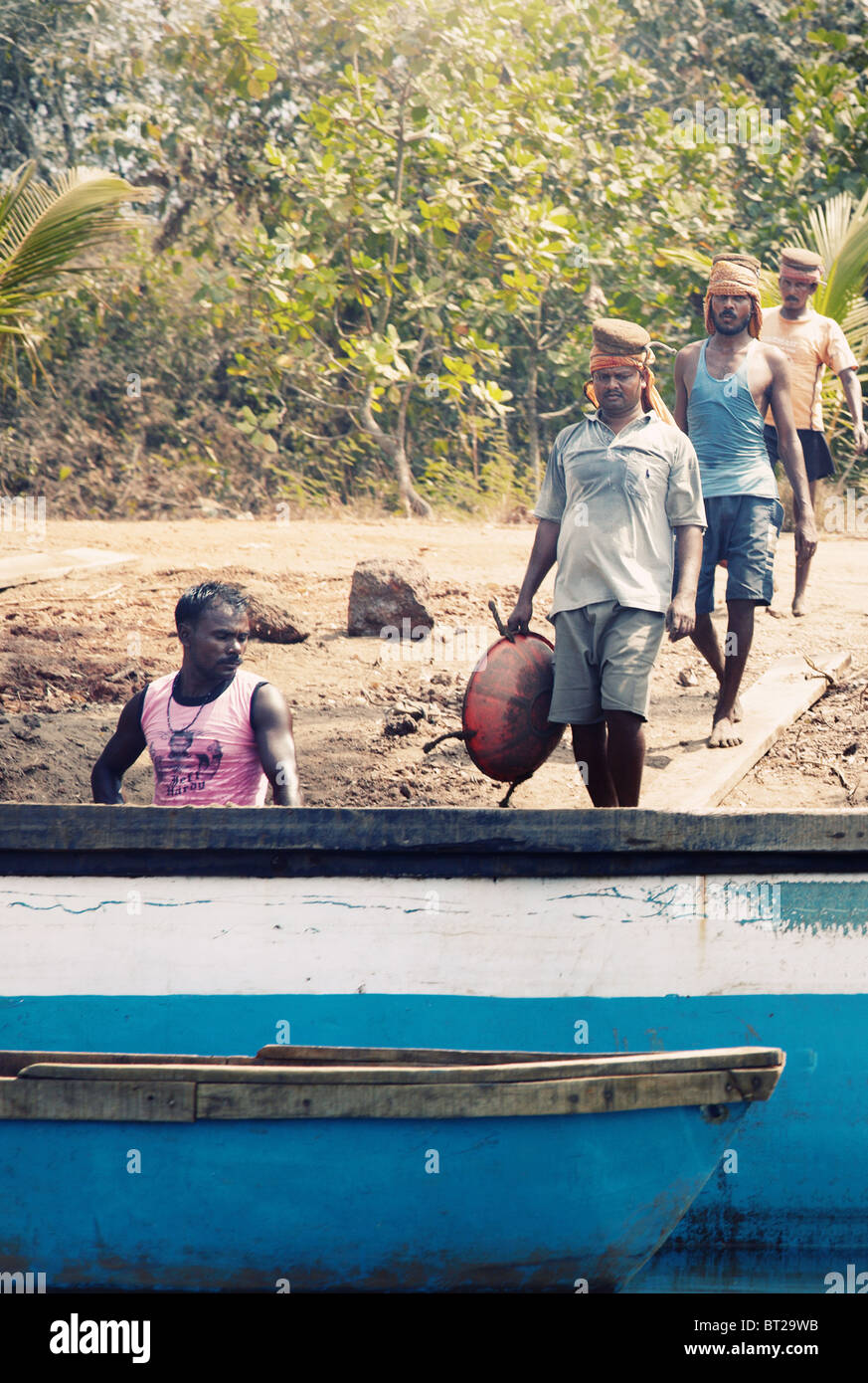 Indian workers boat hi-res stock photography and images - Alamy