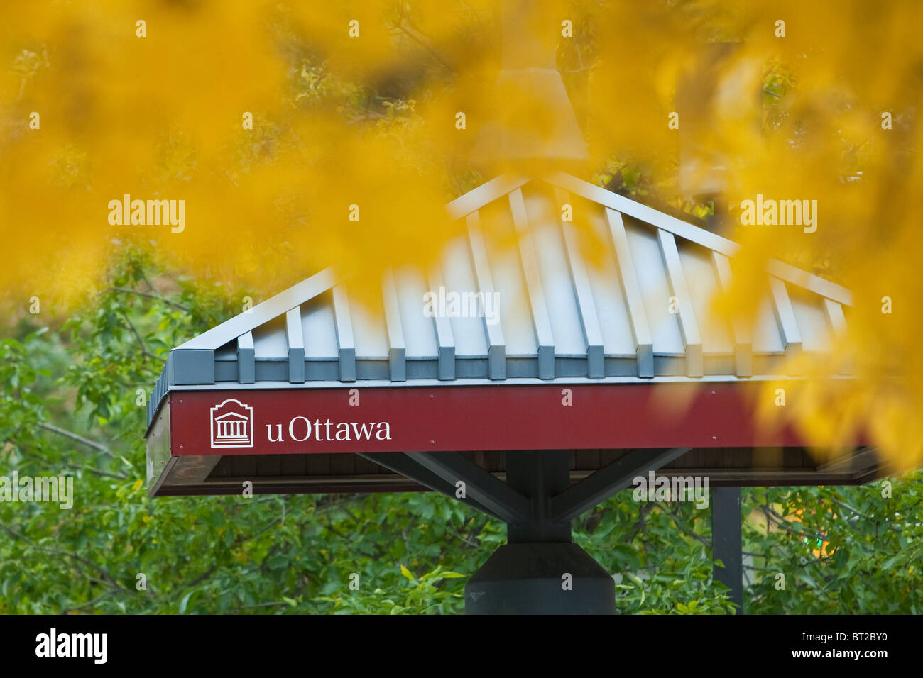 A University of Ottawa / Universite d'Ottawa sign is seen on the campus ...