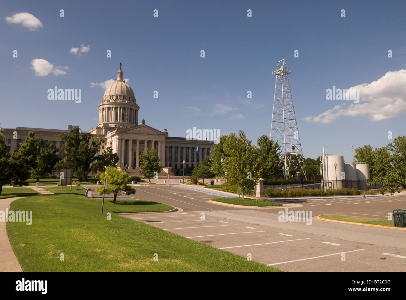 Oklahoma oil rig hi-res stock photography and images - Alamy