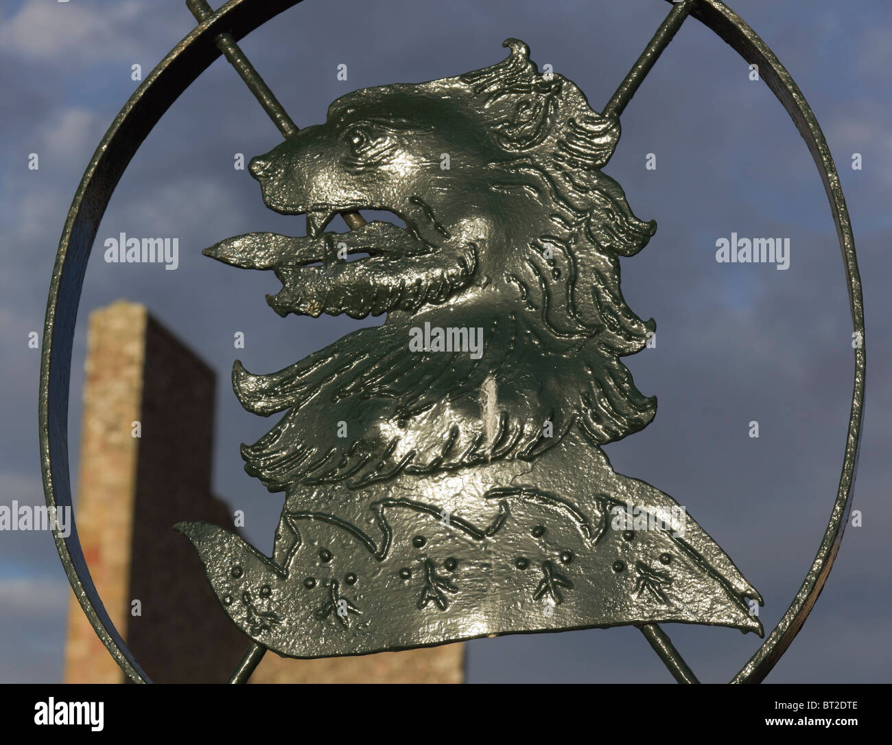 Clan crest badge scotland hi-res stock photography and images - Alamy