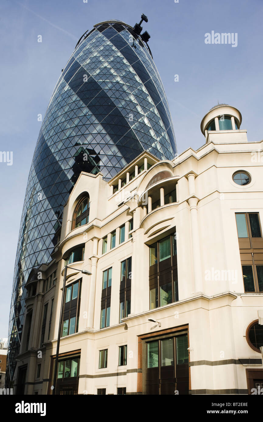 Gherkin architecture hi-res stock photography and images - Alamy