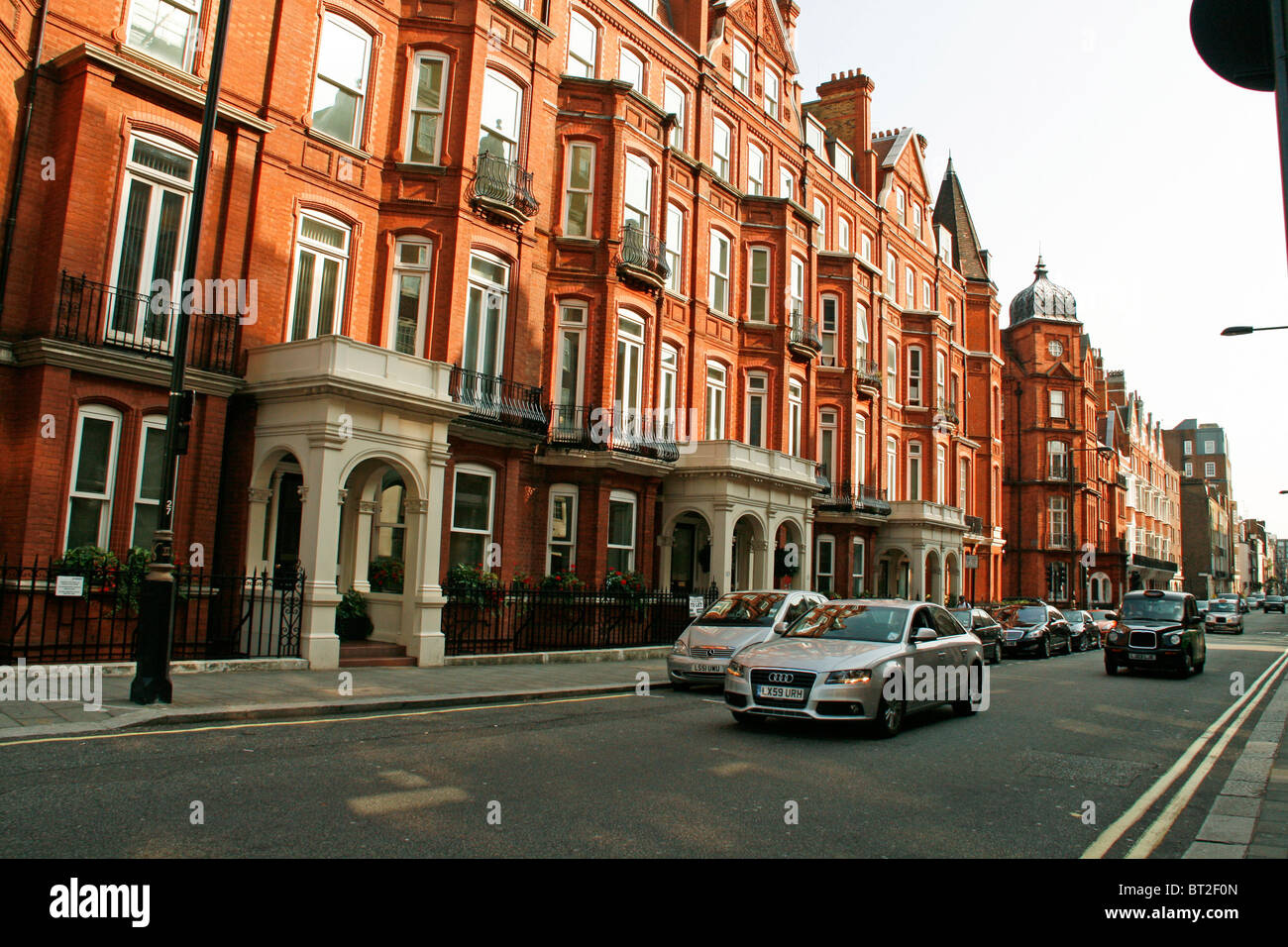 Victorian London Street Scene High Resolution Stock Photography and ...