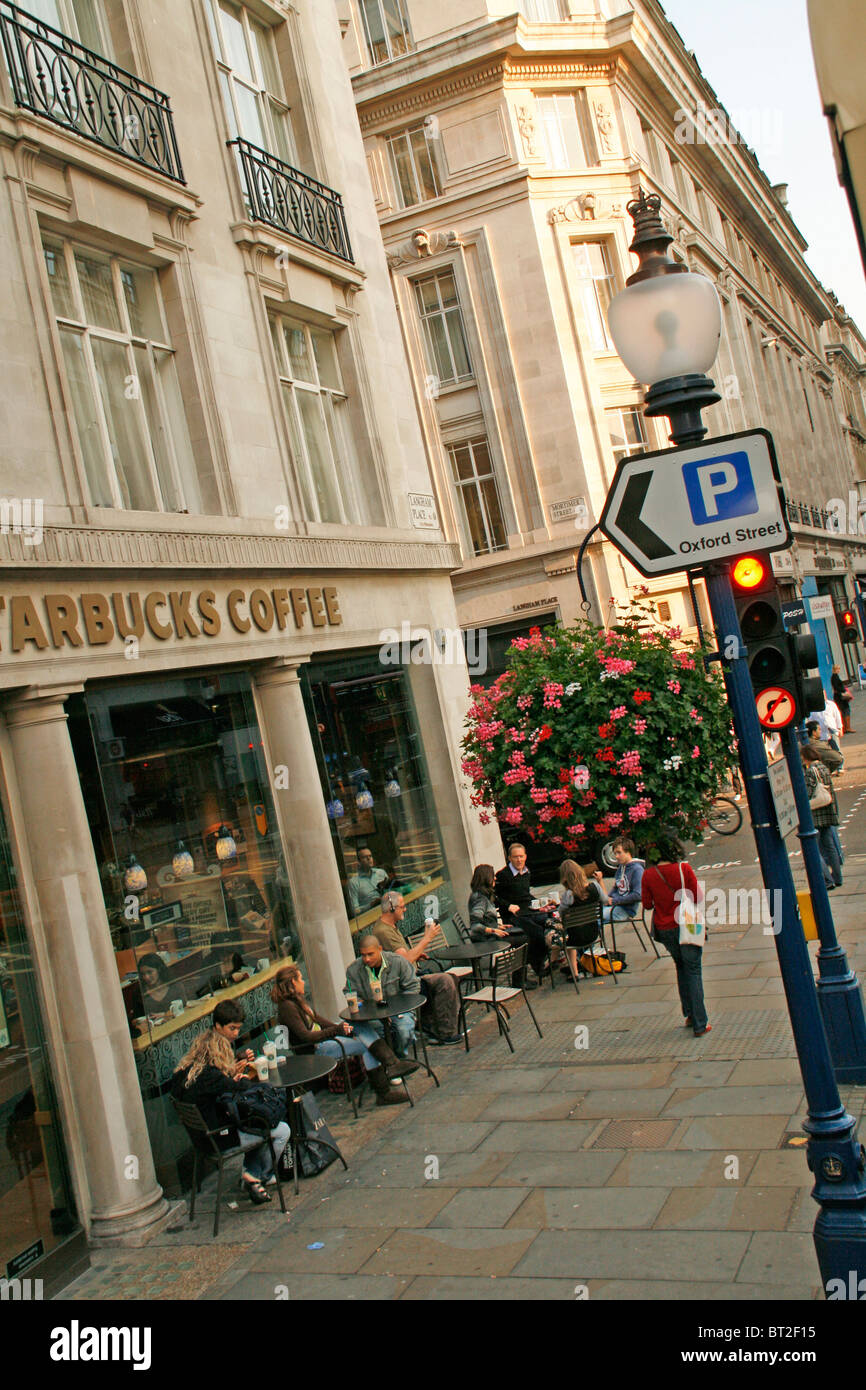 London Street café .Great Britain Stock Photo - Alamy