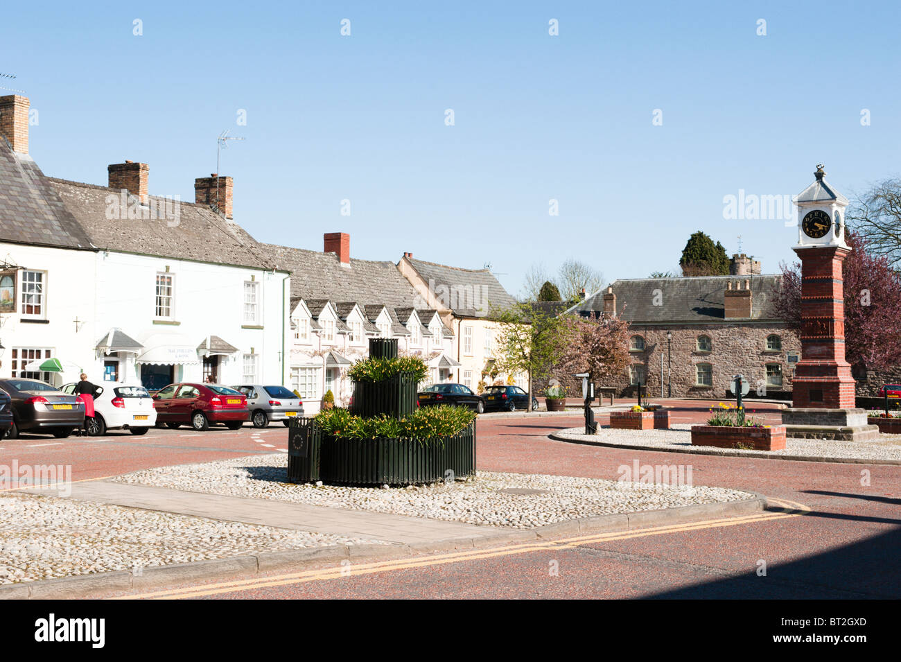 Usk twyn square hi-res stock photography and images - Alamy