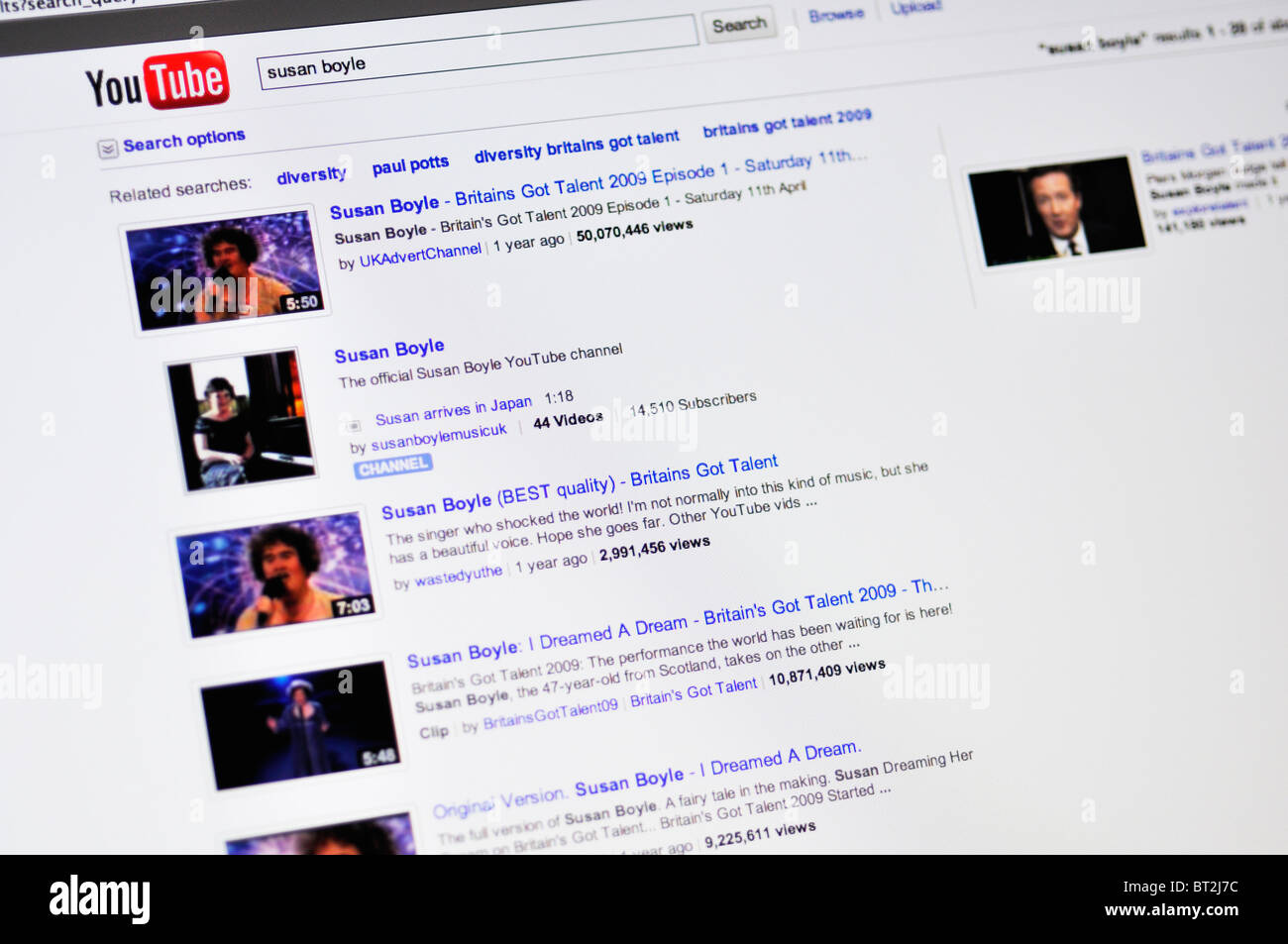 Youtube website funny videos hi-res stock photography and images - Alamy