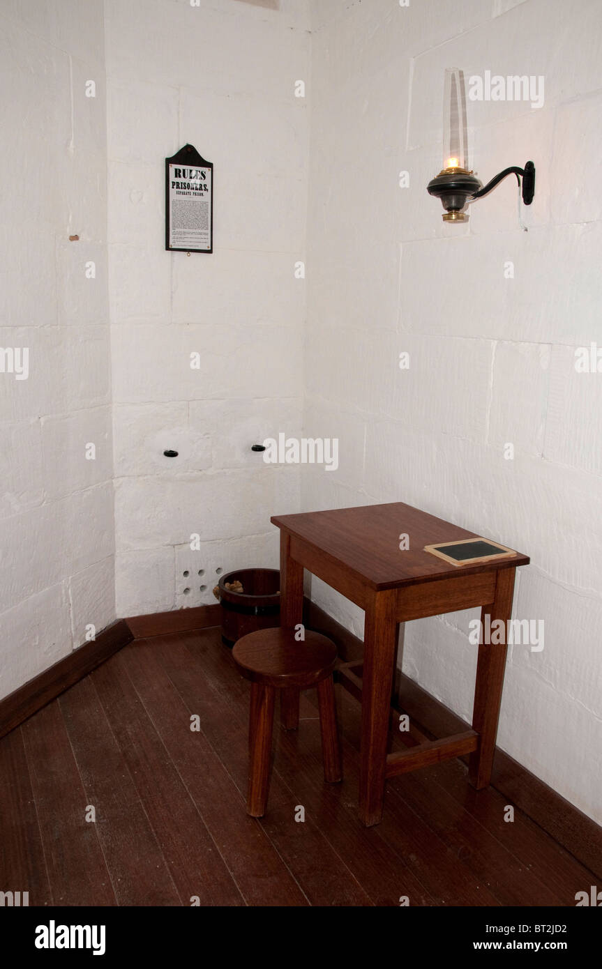 Prison cell in the Separate Prison at Port Arthur Historic Site ...