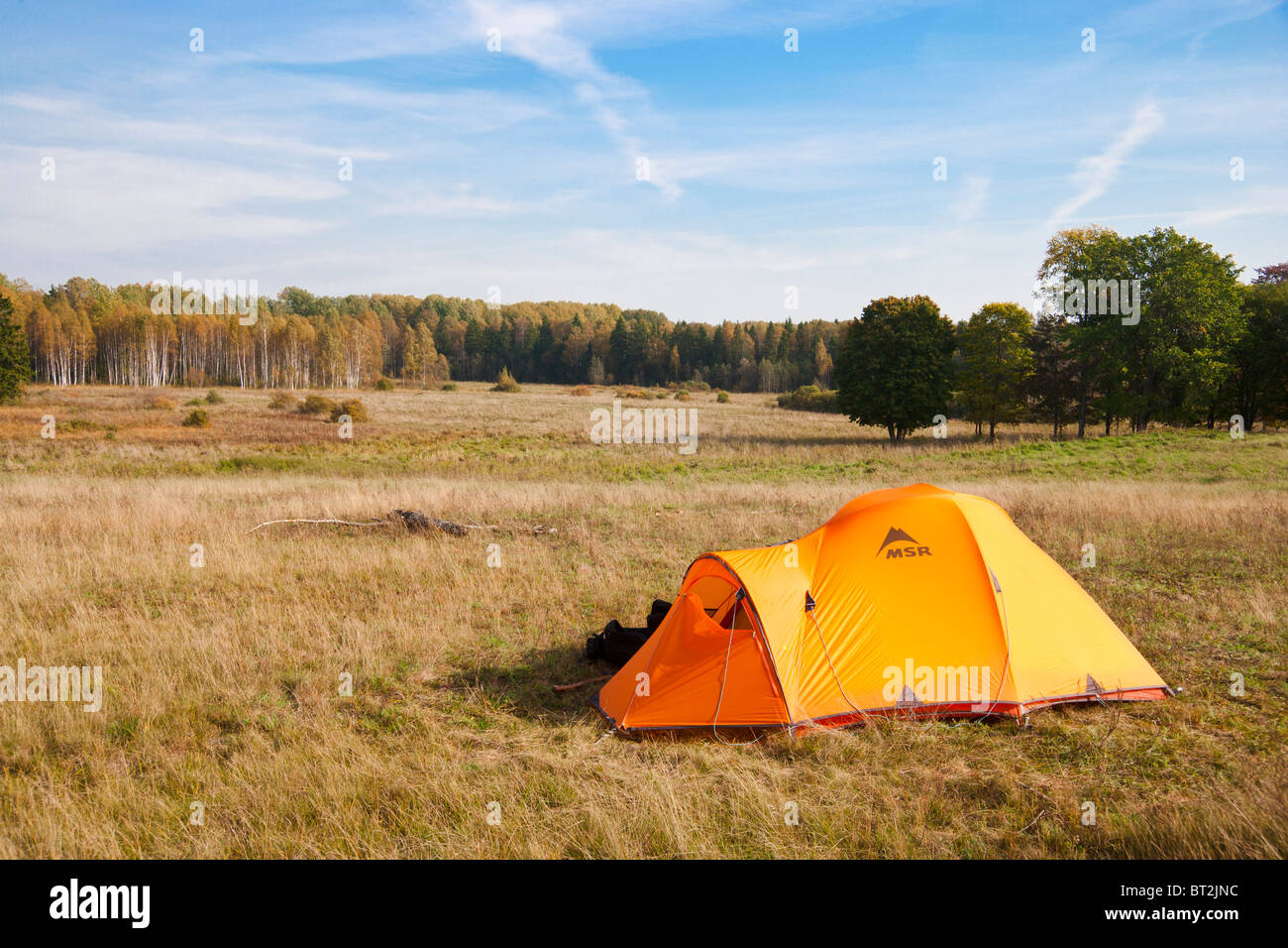 Open field campsite hi-res stock photography and images - Alamy
