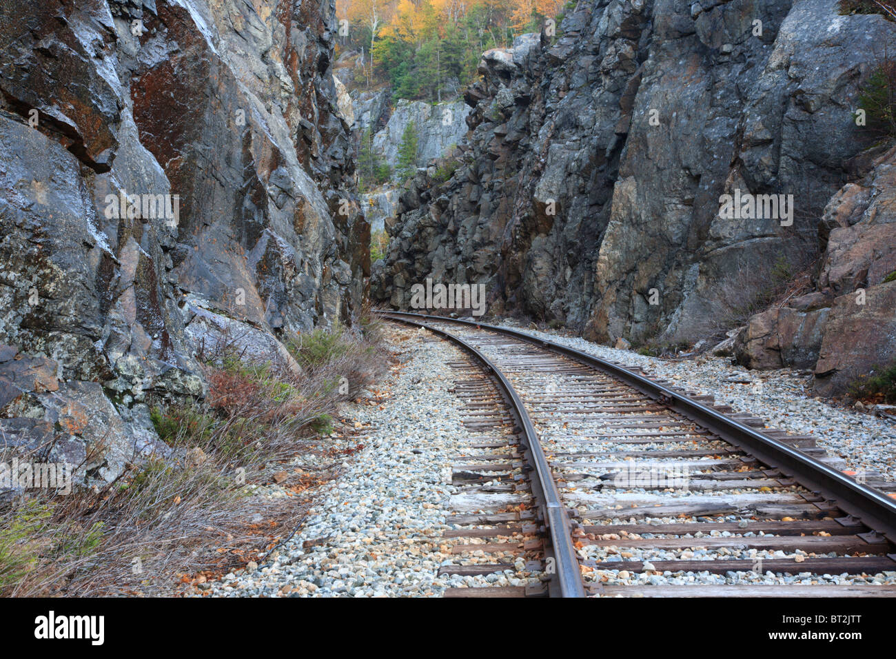 Crawford Notch State Park - Crawford Notch Pass along the Maine Central ...