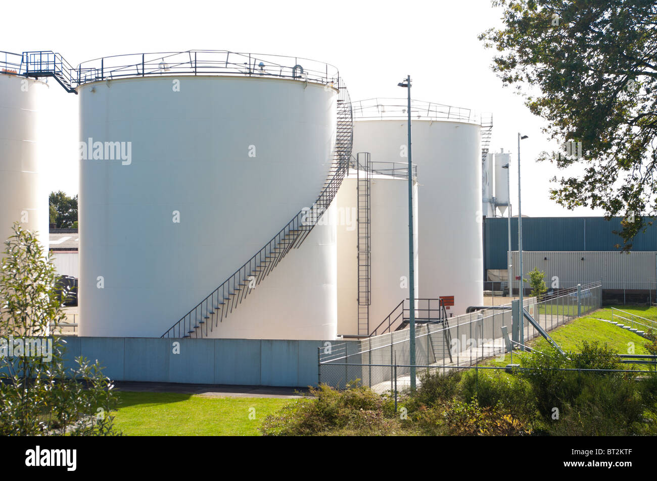 Gasoline container silo hi-res stock photography and images - Alamy