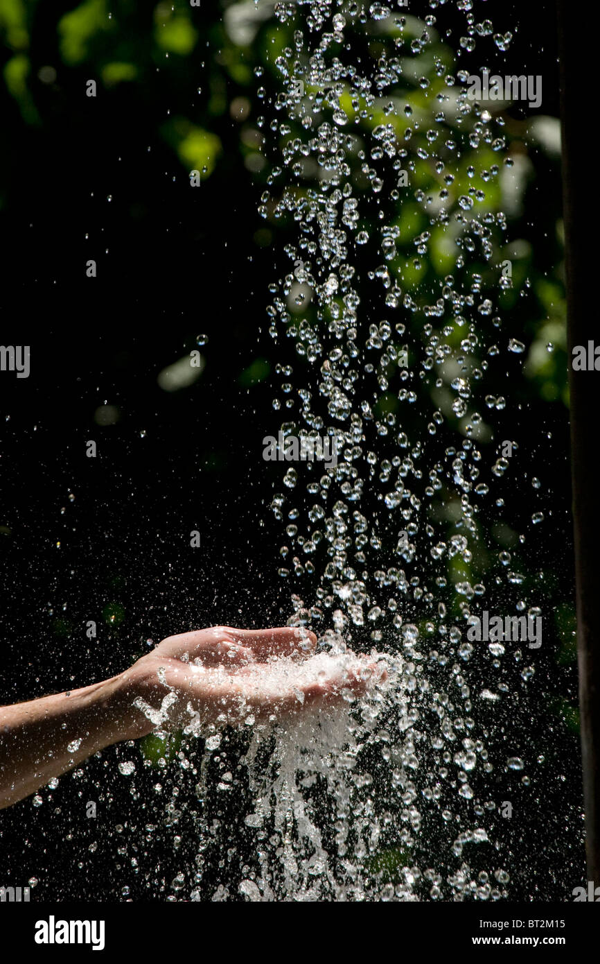 Dripping element hi-res stock photography and images - Alamy