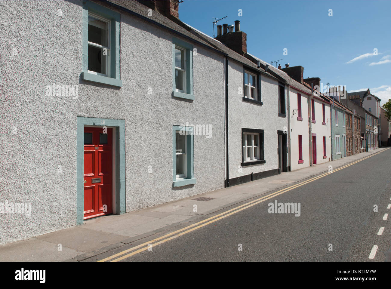 Red tile road hi-res stock photography and images - Alamy