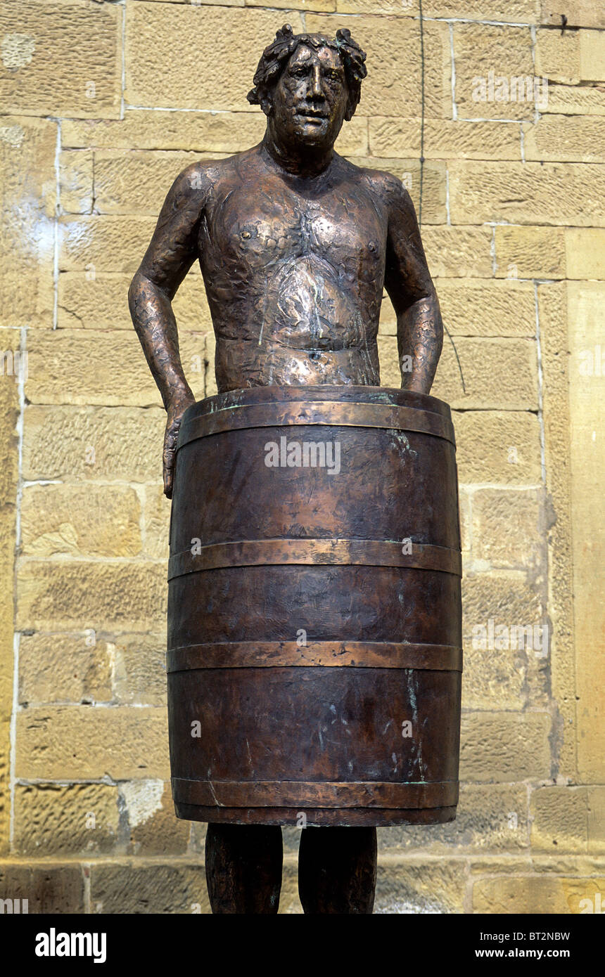 Barrel man sculpture hi-res stock photography and images - Alamy