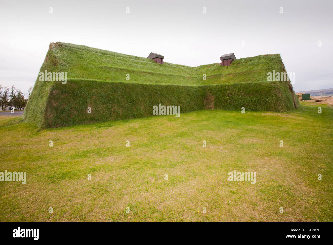 Viking long house hi-res stock photography and images - Alamy
