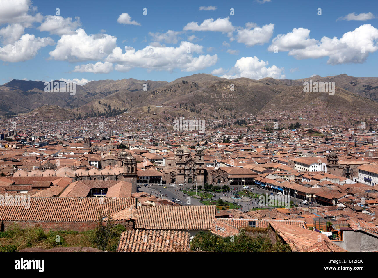 Panoramic view of Cusco with Plaza de Armas and cathedral (L) and La ...