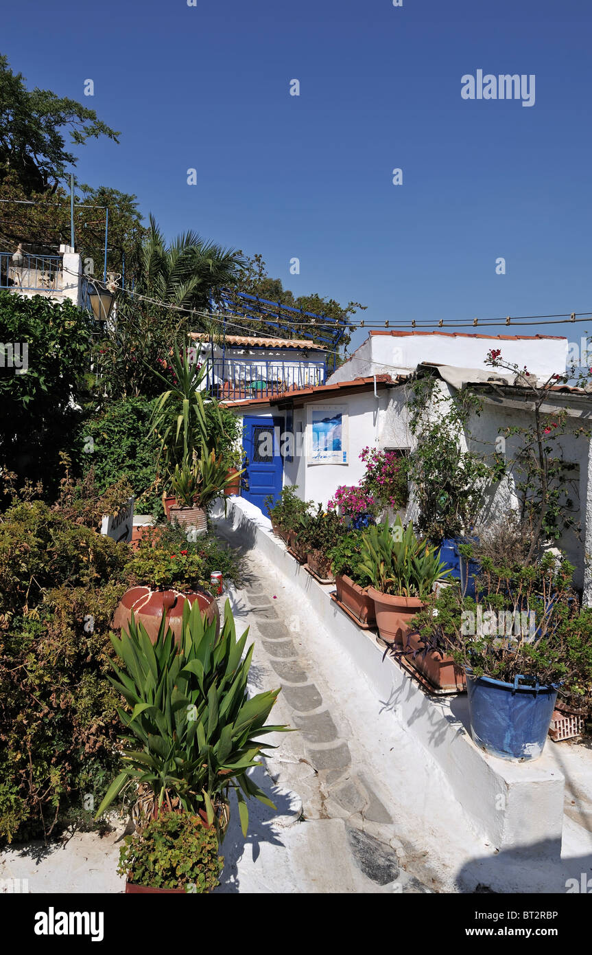 Plaka anafiotika hi-res stock photography and images - Alamy