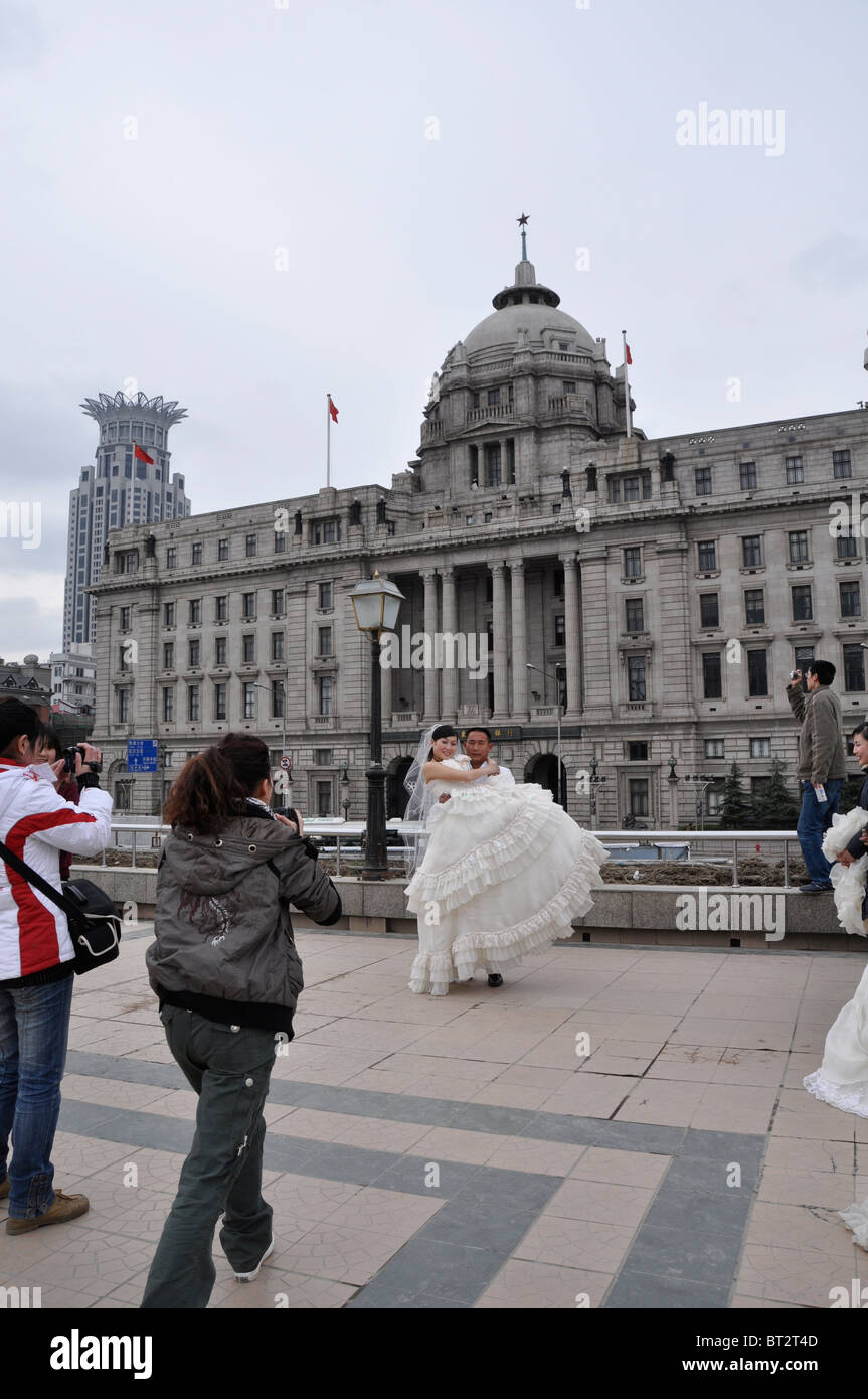 Shanghai china wedding hi-res stock photography and images - Alamy
