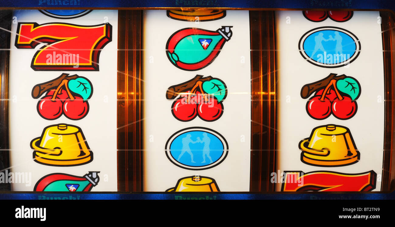 Slot machine hi-res stock photography and images - Alamy