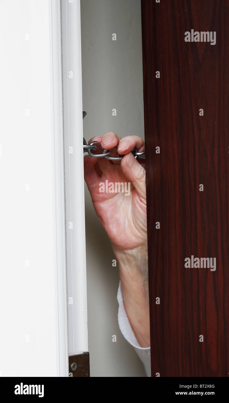 Answering door hi-res stock photography and images - Alamy