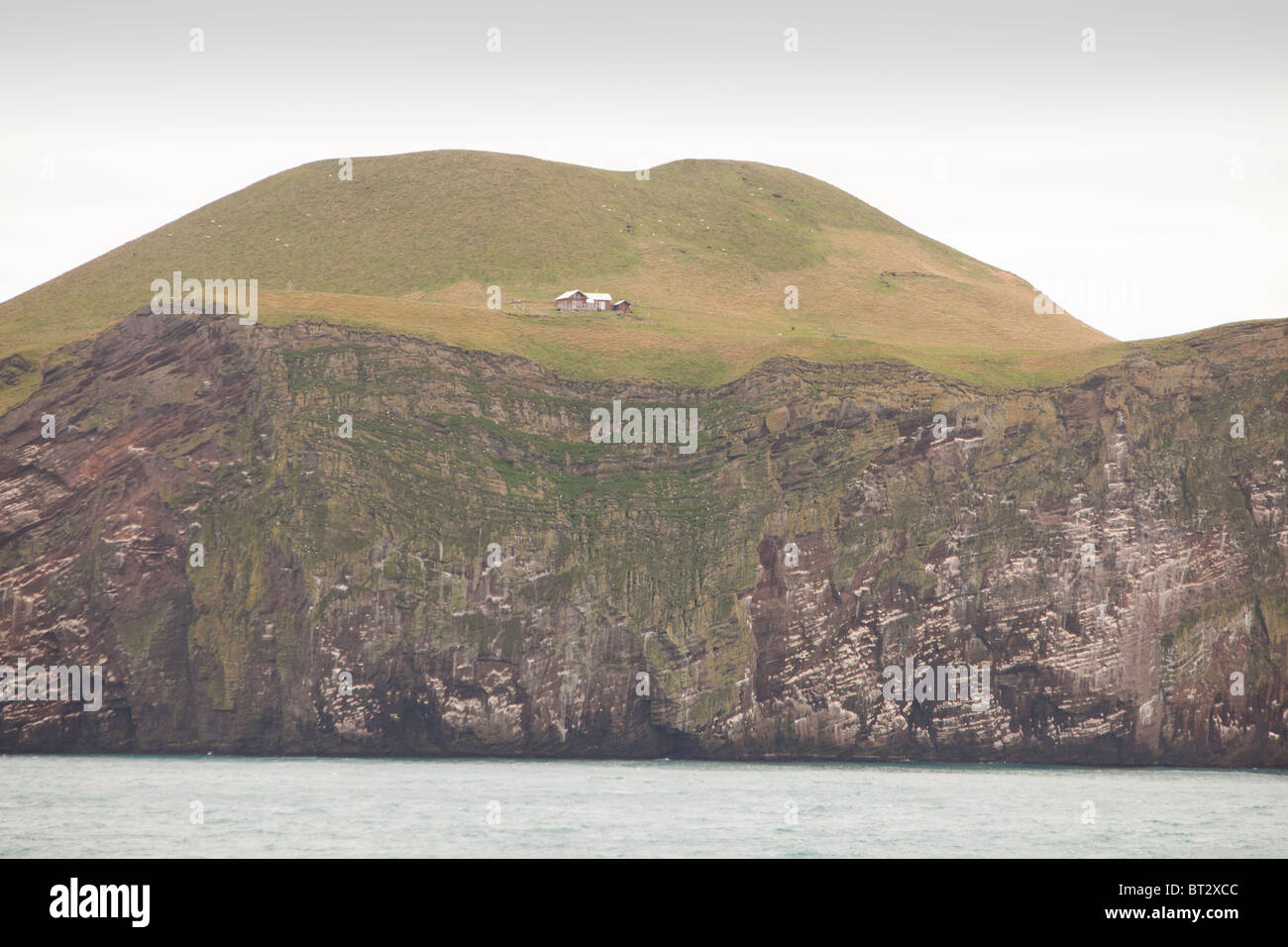 House isolated cliff hi-res stock photography and images - Alamy