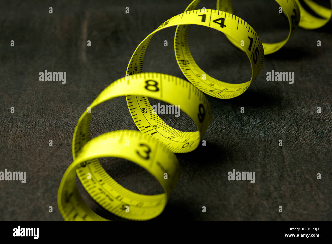 Measure dimensions hi-res stock photography and images - Alamy