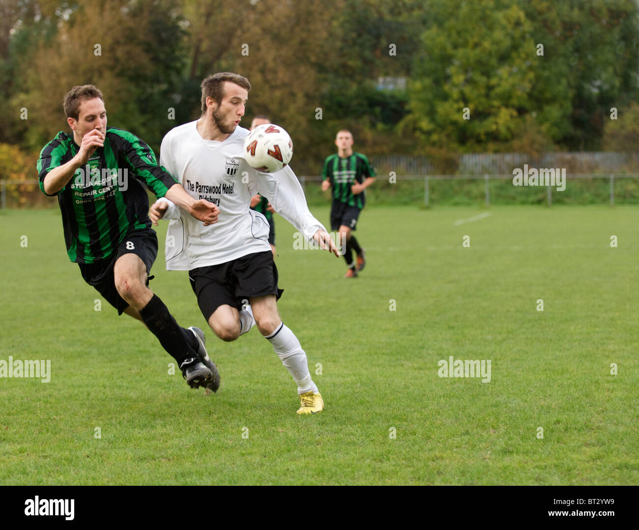 Football attacker hi-res stock photography and images - Alamy