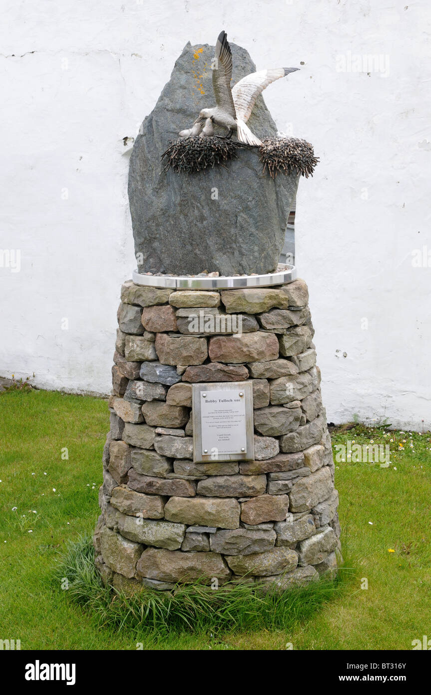 Bobby Tulloch memorial at the Old Haa in Yell Stock Photo - Alamy