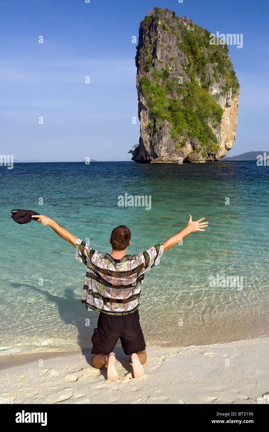 Welcome to green island resort hi-res stock photography and images - Alamy