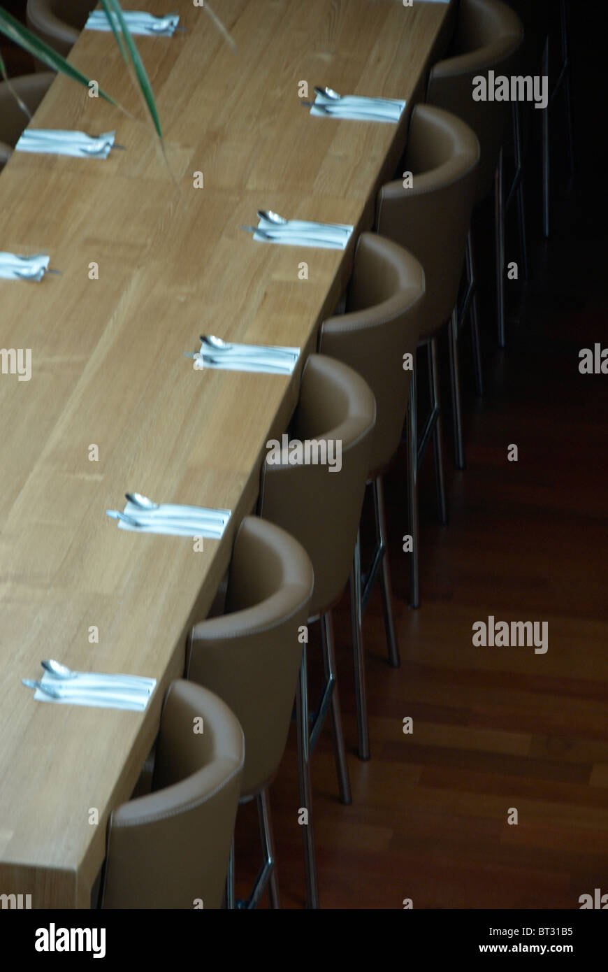 Birds eye view table chairs hi-res stock photography and images - Alamy