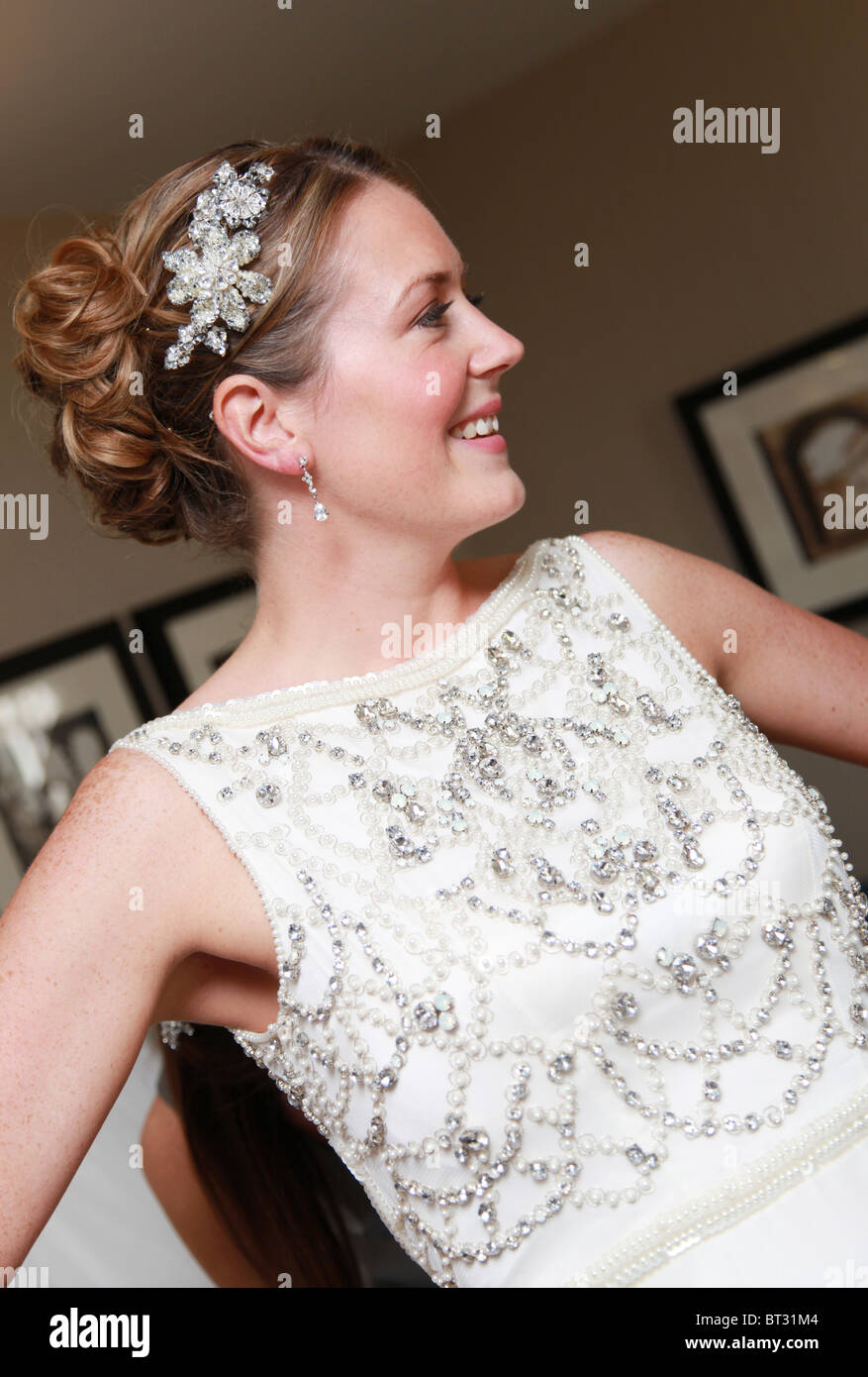 Young bride getting ready for her wedding day Stock Photo - Alamy