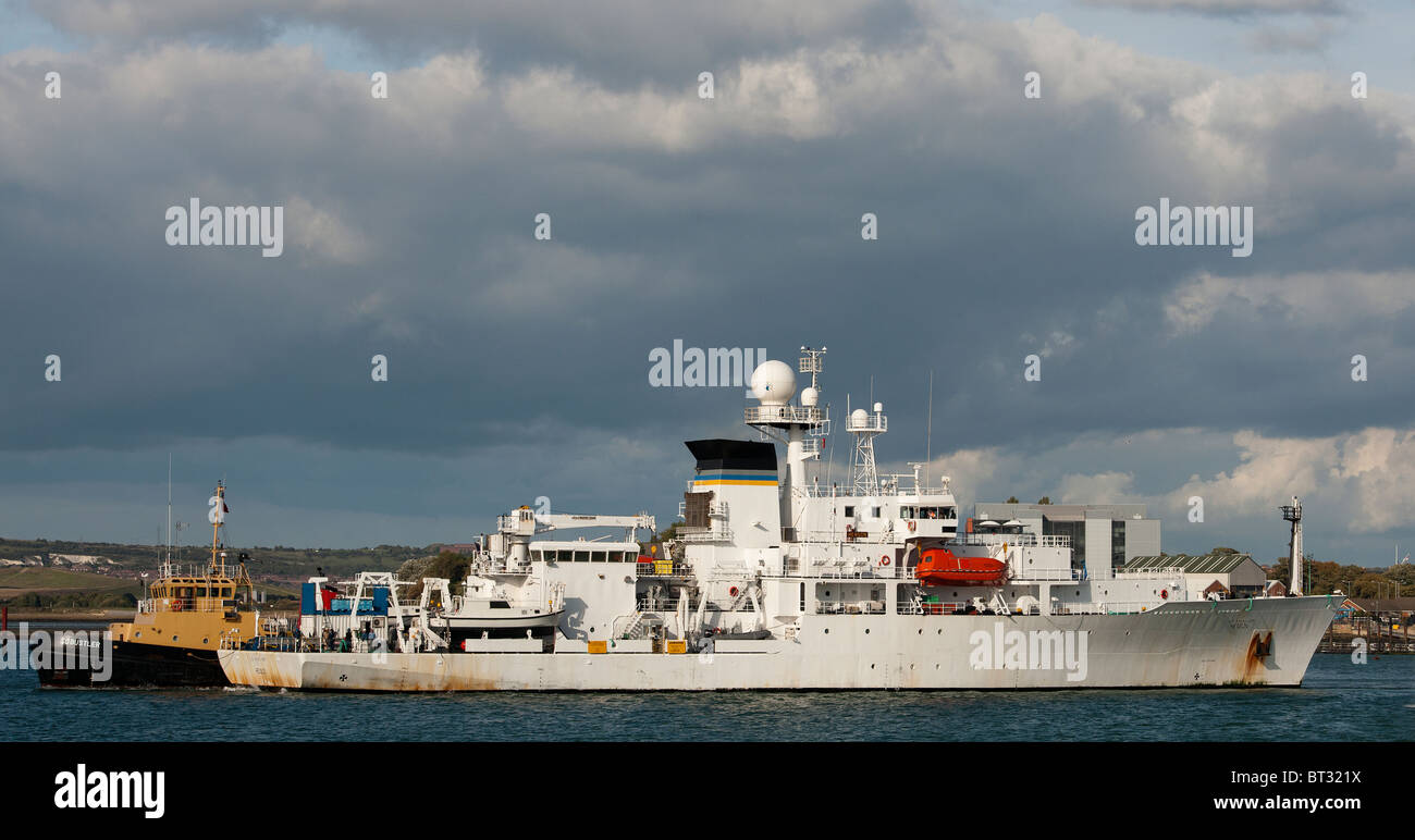 US Naval Ship Henson a 'Pathfinder Class' Oceanographic survey ship ...