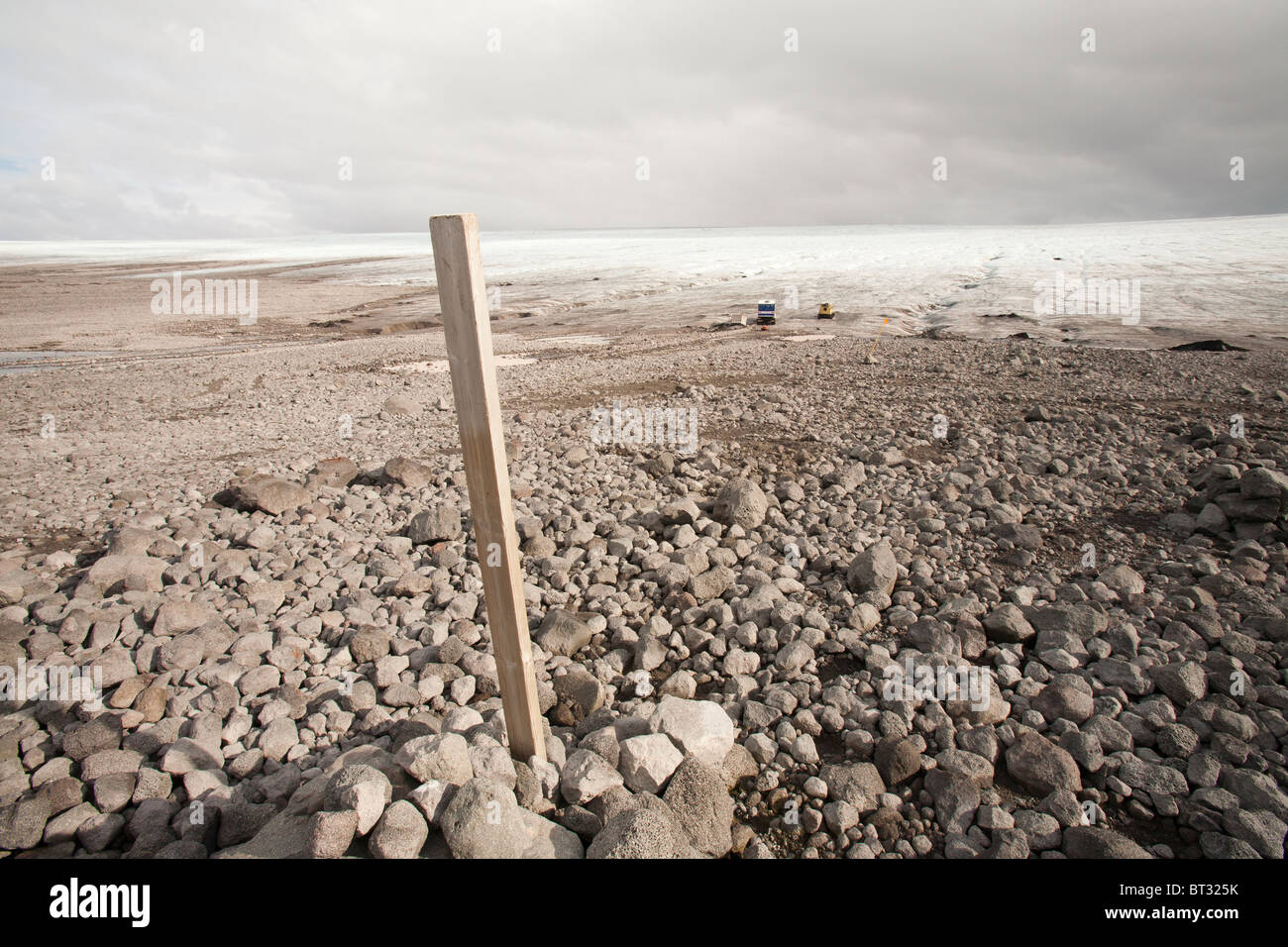 Ice stake hi-res stock photography and images - Alamy