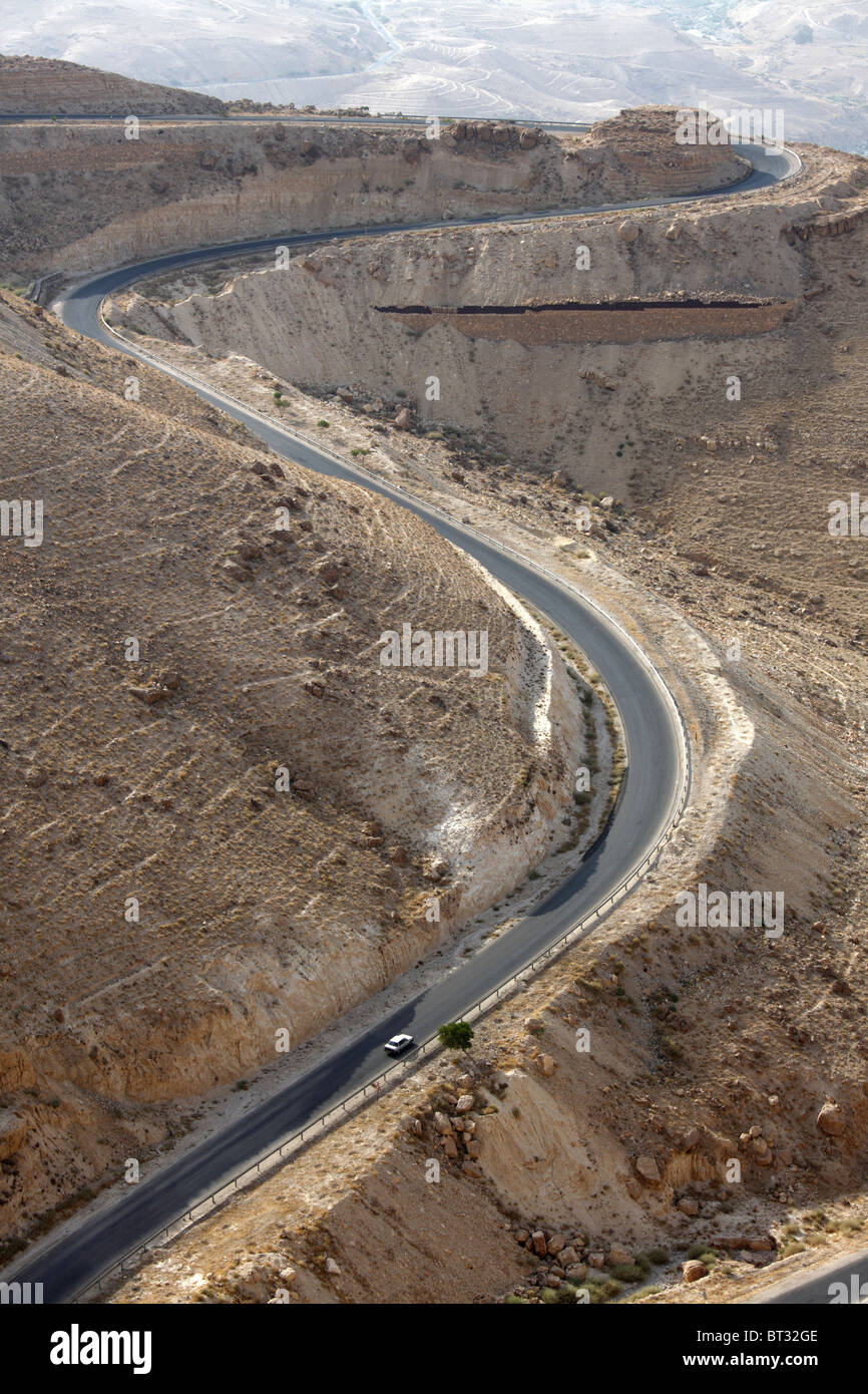 Wadi mujib jordan king’s highway hi-res stock photography and images ...