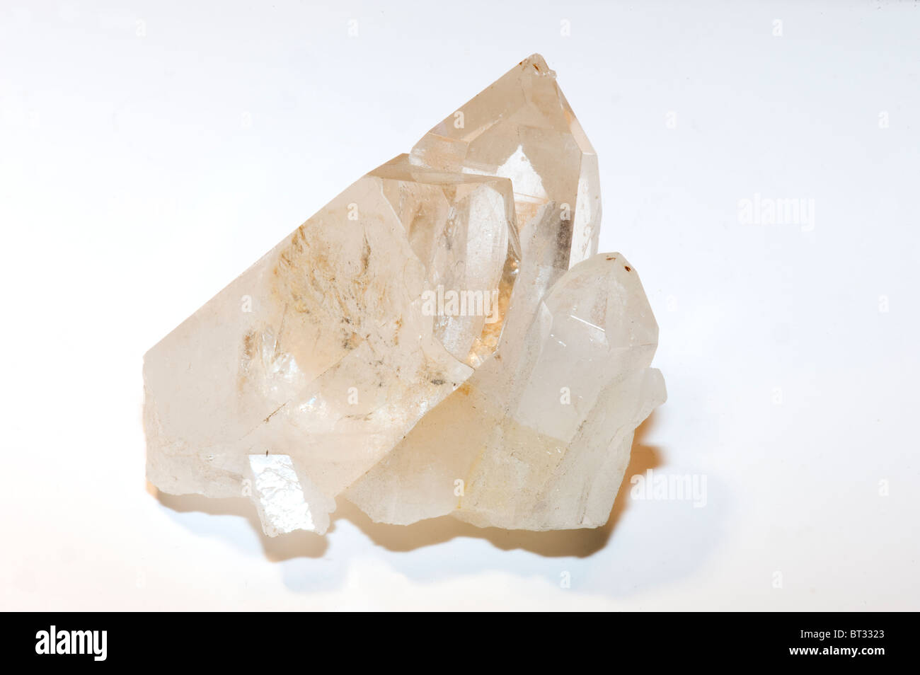 Crystal aggregate hi-res stock photography and images - Alamy