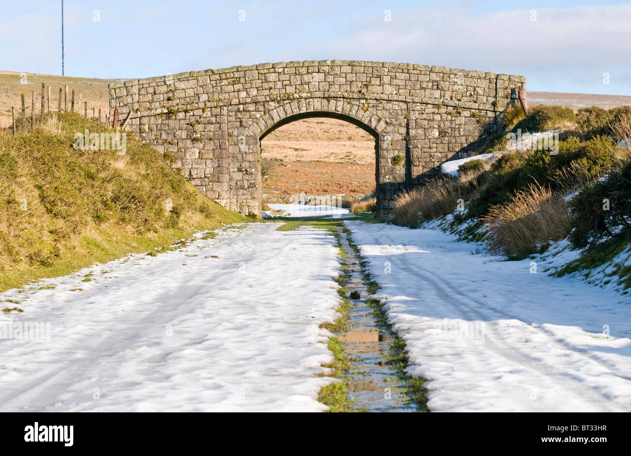 Railway bridge over the disused Yelverton to Princetown railway line in ...