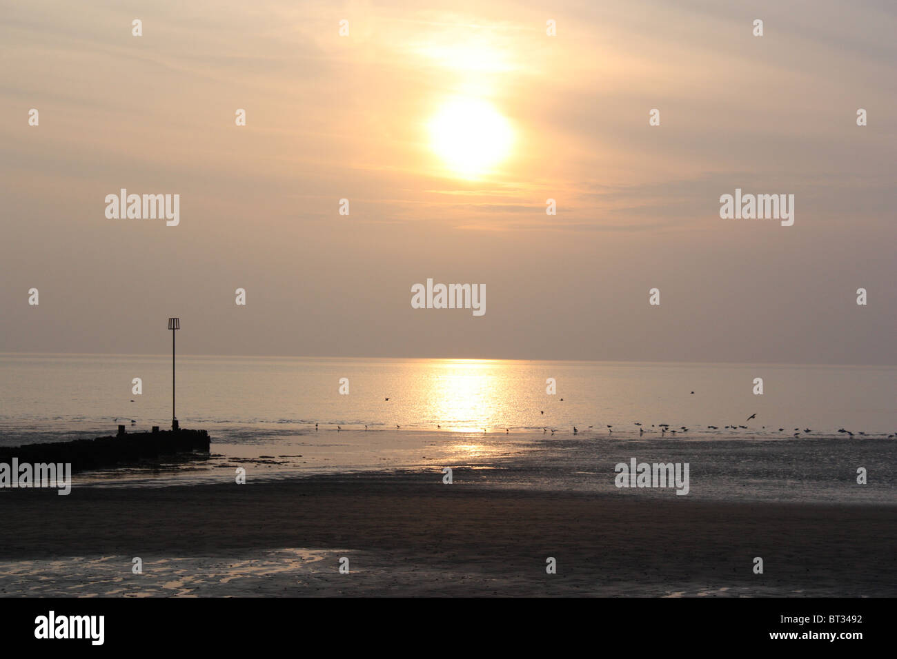 Hunstanton beach sunset hi-res stock photography and images - Alamy