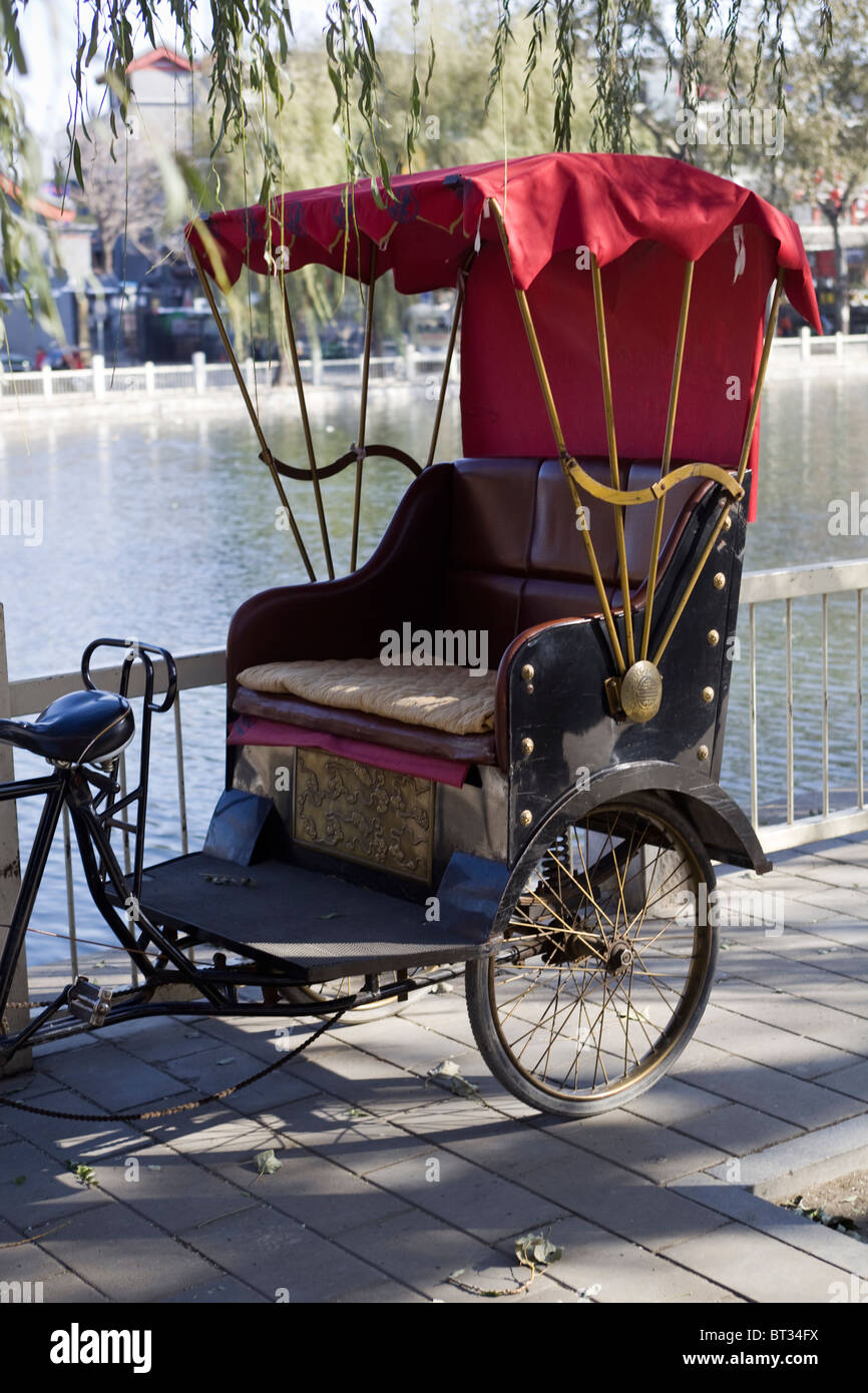 Rickshaw beijing china trishaw hi-res stock photography and images - Alamy