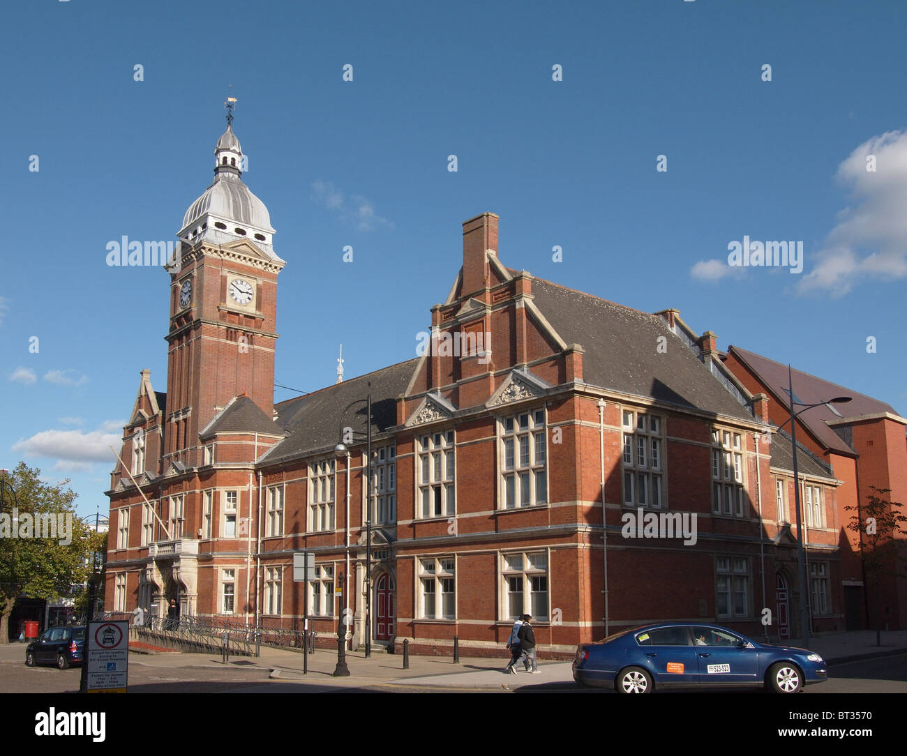 Old Town Hall Swindon Stock Photo - Alamy