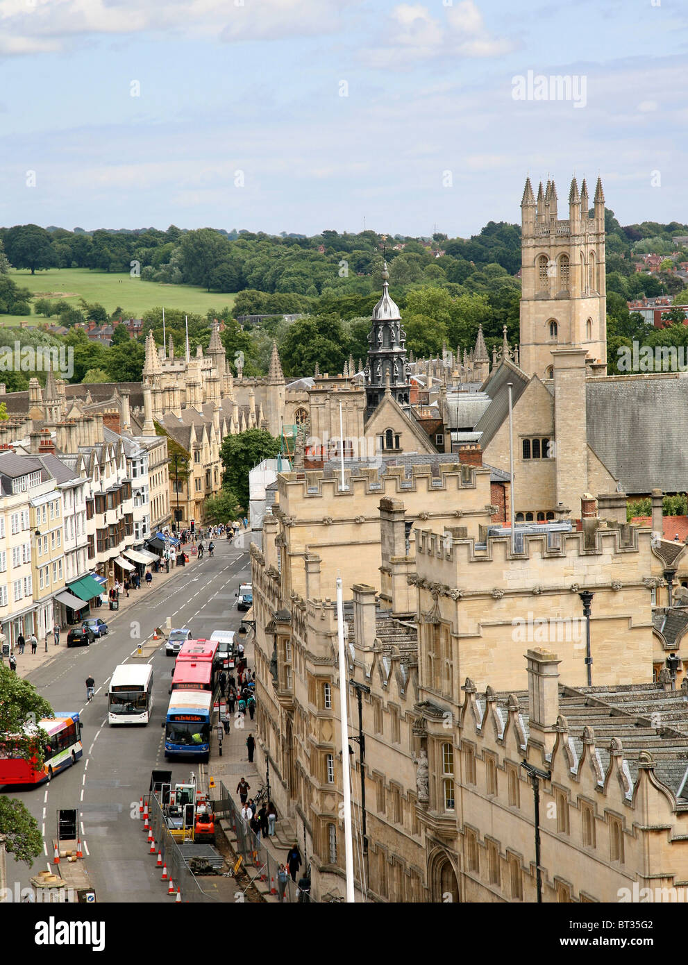 Oxford university aerial view hi-res stock photography and images - Alamy