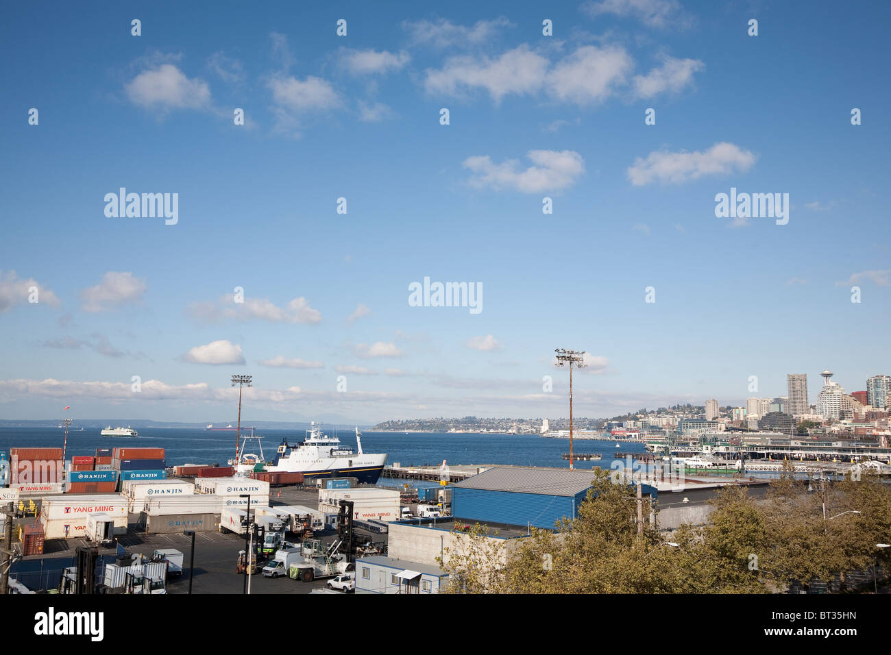 Port of Seattle from the Alaskan Way Viaduct. Image was taken during a ...