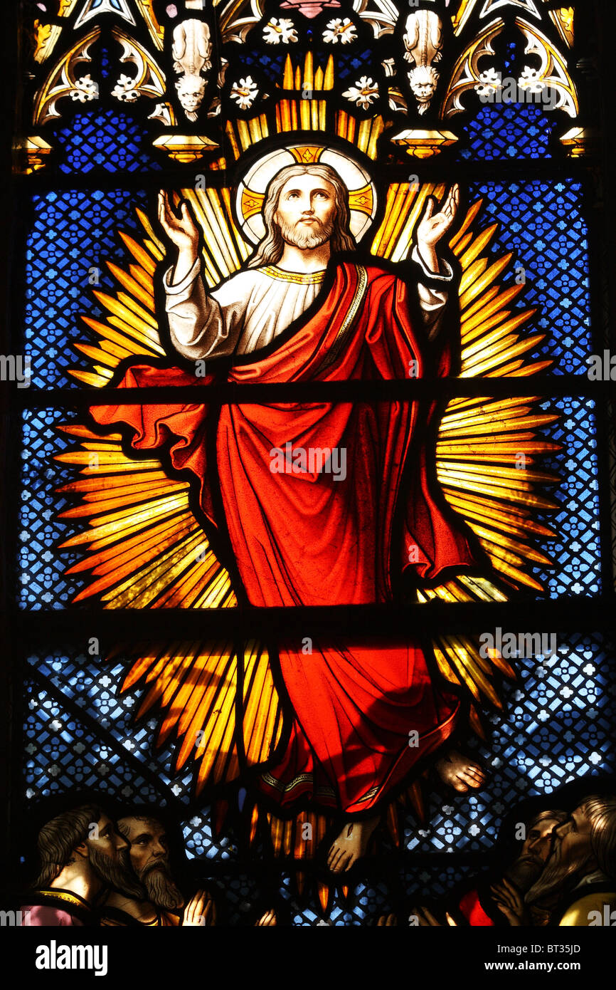Jesus stained glass hi-res stock photography and images - Alamy