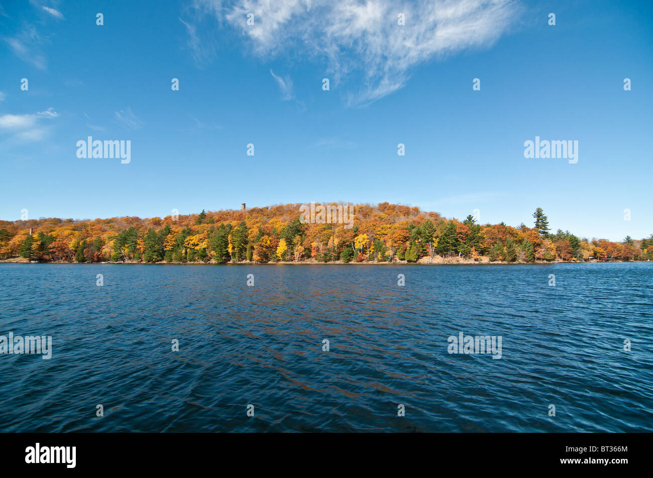 Lake of bays, canada hi-res stock photography and images - Alamy