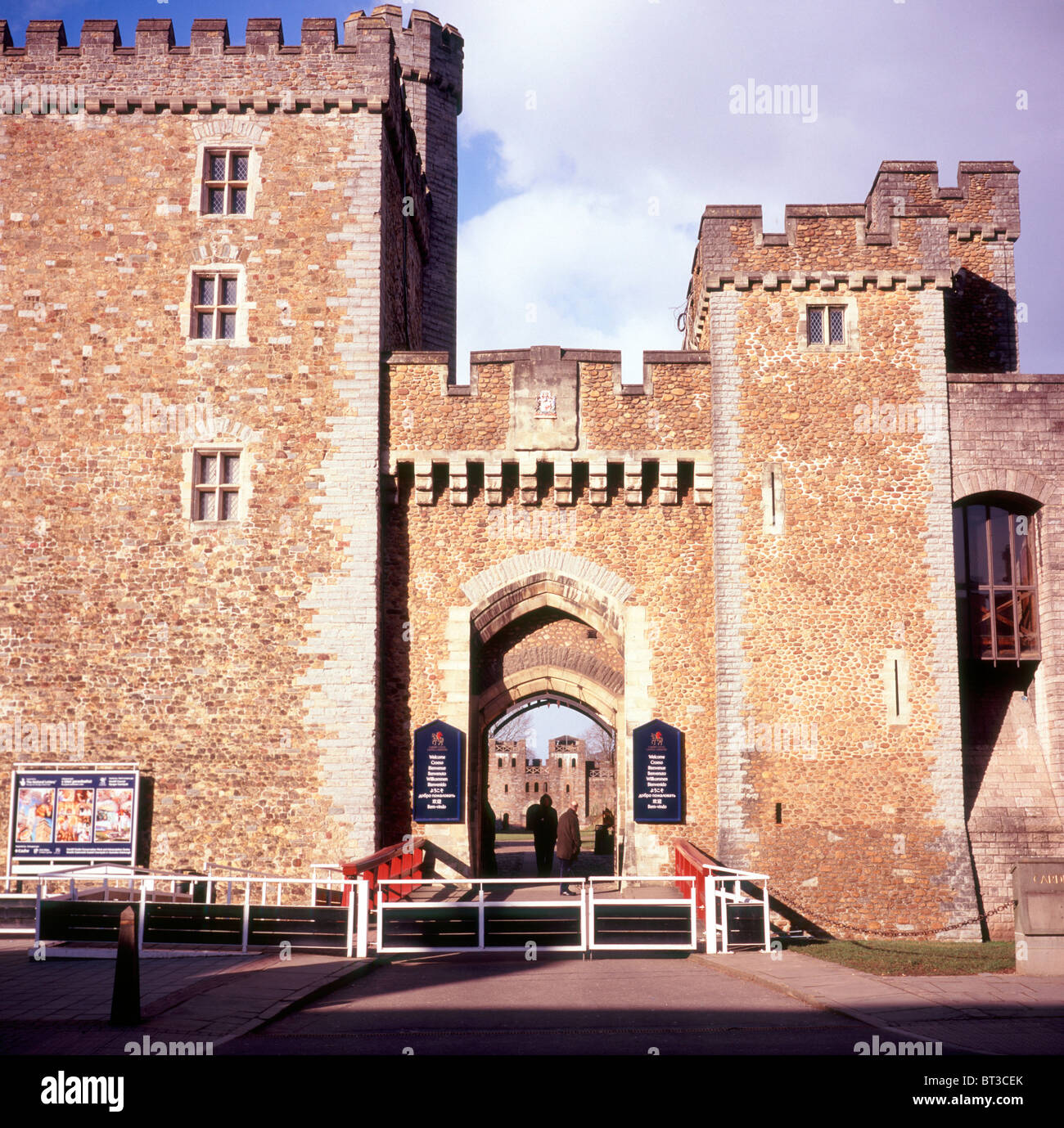 Cardiff castle, Wales Stock Photo - Alamy