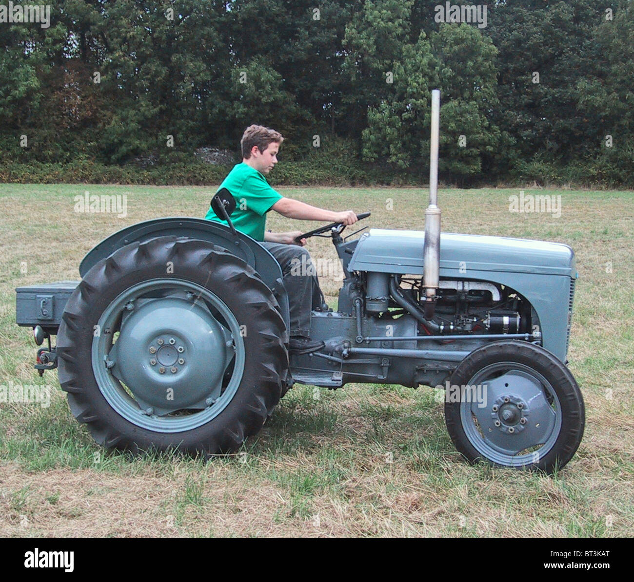A 1948 Ferguson TEA tractor still working in Sussex. Known as a little ...