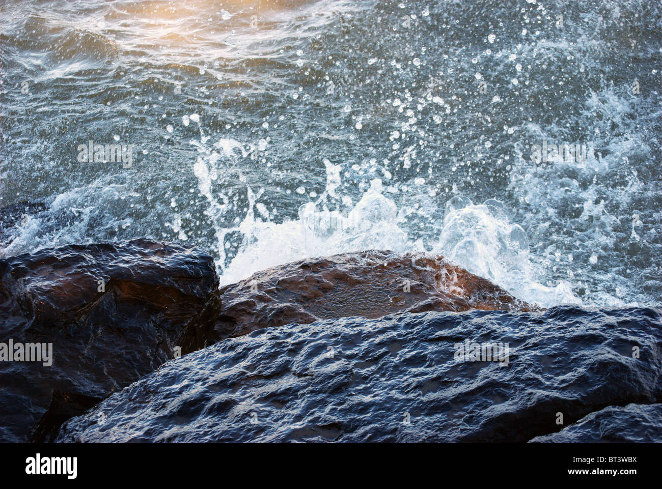 Lake Ontario blue sky sunshine Stock Photo - Alamy