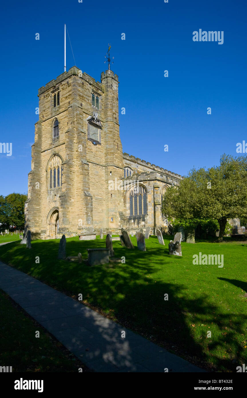 St dunstan’s church cranbrook hi-res stock photography and images - Alamy
