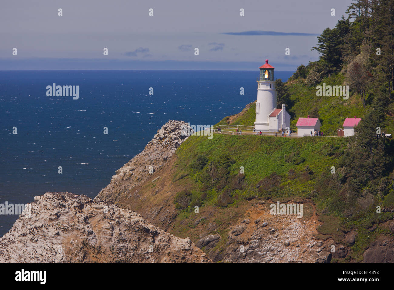 HECETA HEAD, OREGON, USA - Heceta Head lighthouse on Oregon coast Stock ...