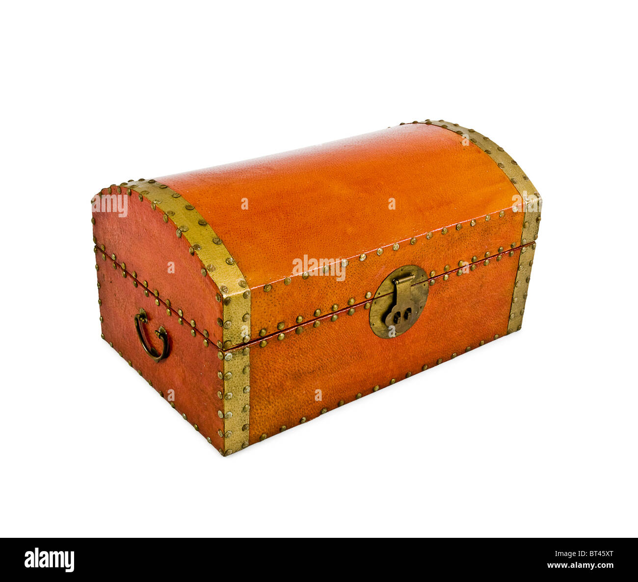 Closed old brown treasure chest hi-res stock photography and images - Alamy