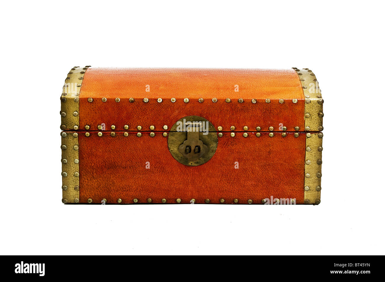 Closed treasure chest hi-res stock photography and images - Alamy