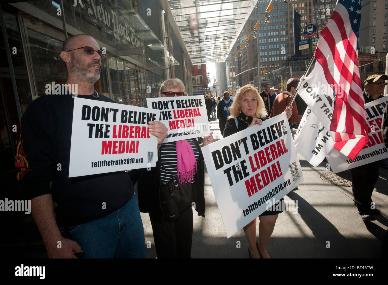 Members of Tea Party 365 and their supporters rally in front of the New ...